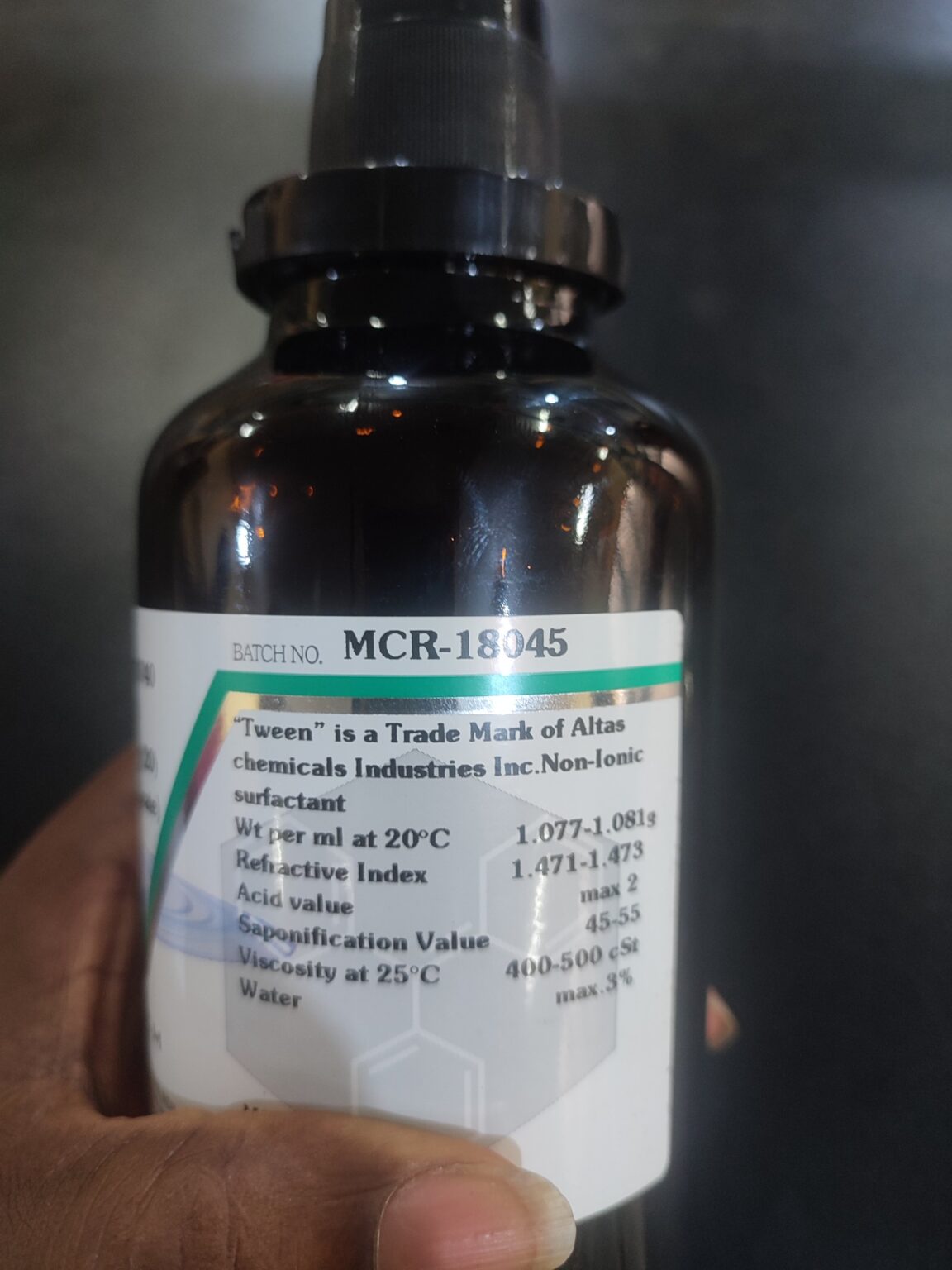 TWEEN 80 (Polyoxyethylene (20) Sorbitan Monooleate) - LABSTORES.NG